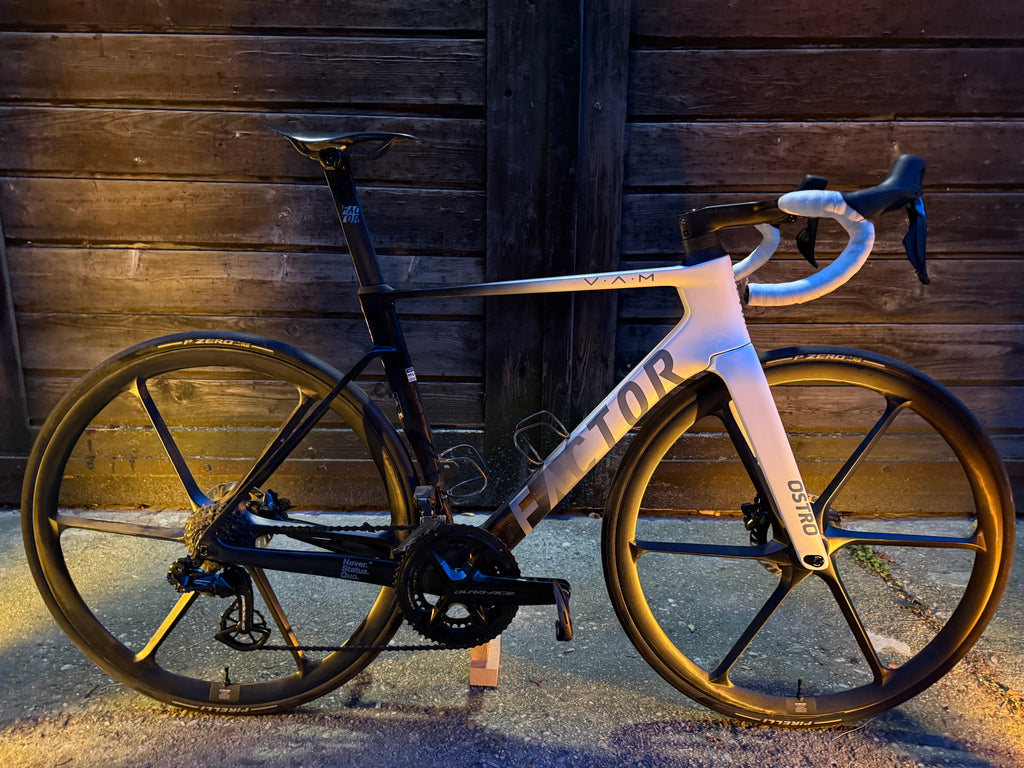 Factor OSTRO VAM 2.0 Custom Prismastudio Shimano